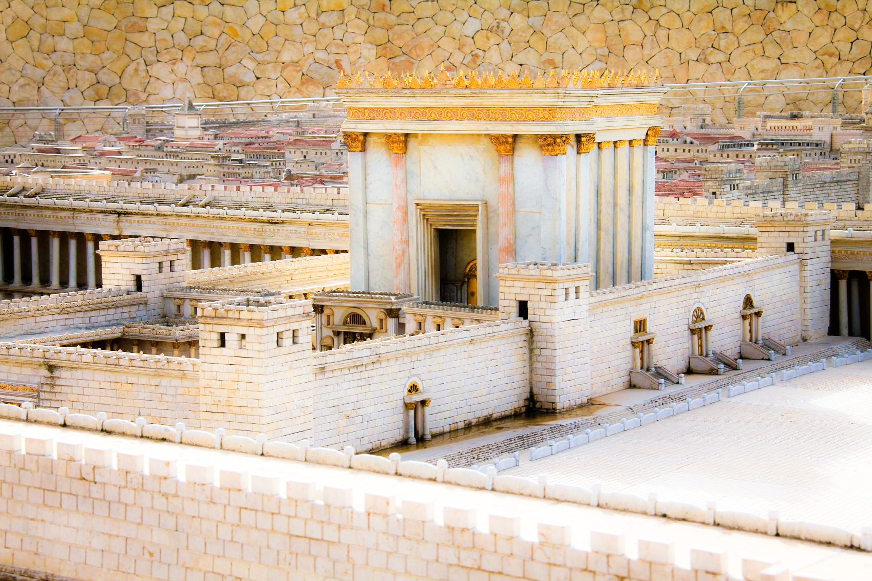 Fast of Tammuz: Is the Temple Mount Holy? | Messianic Bible