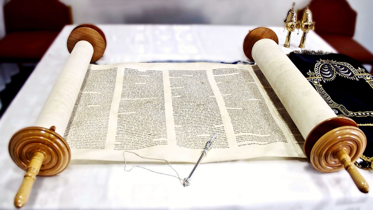 Parasha Bo (Come): Remembering the First Passover | Messianic Bible