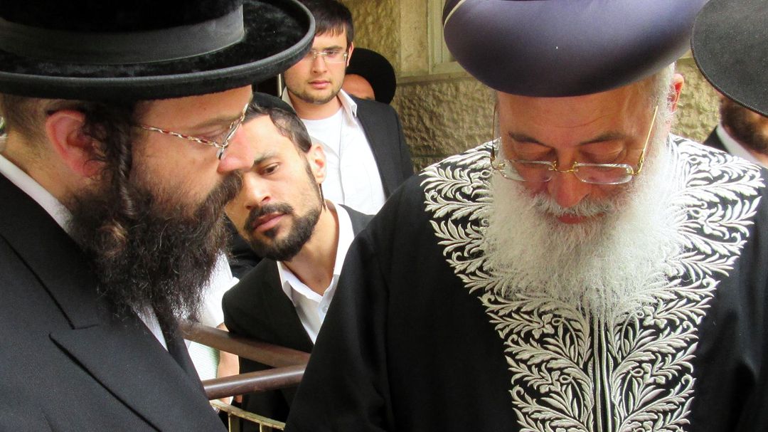 Parasha Korach (Korah): How to Avoid the Sin of Strife | Messianic Bible